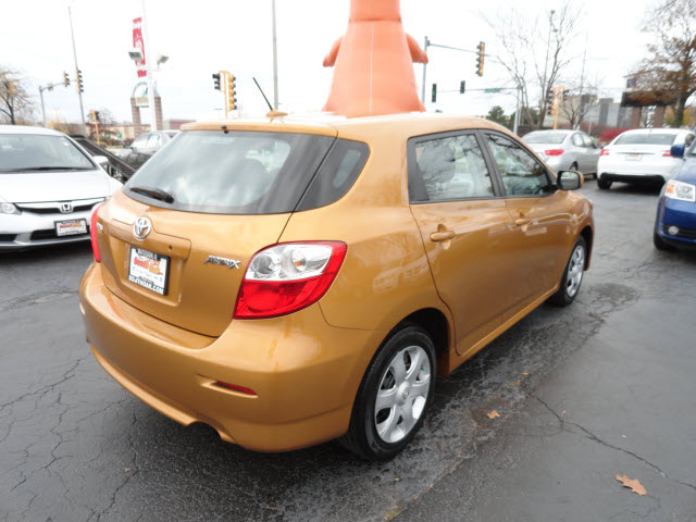 toyota matrix 2009 dark gold hatchback gasoline 4 cylinders front wheel ...